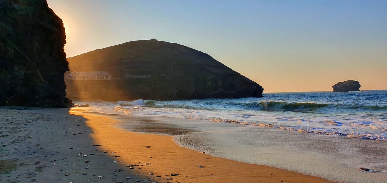 Surf HQ Portreath - Surf Schools UK